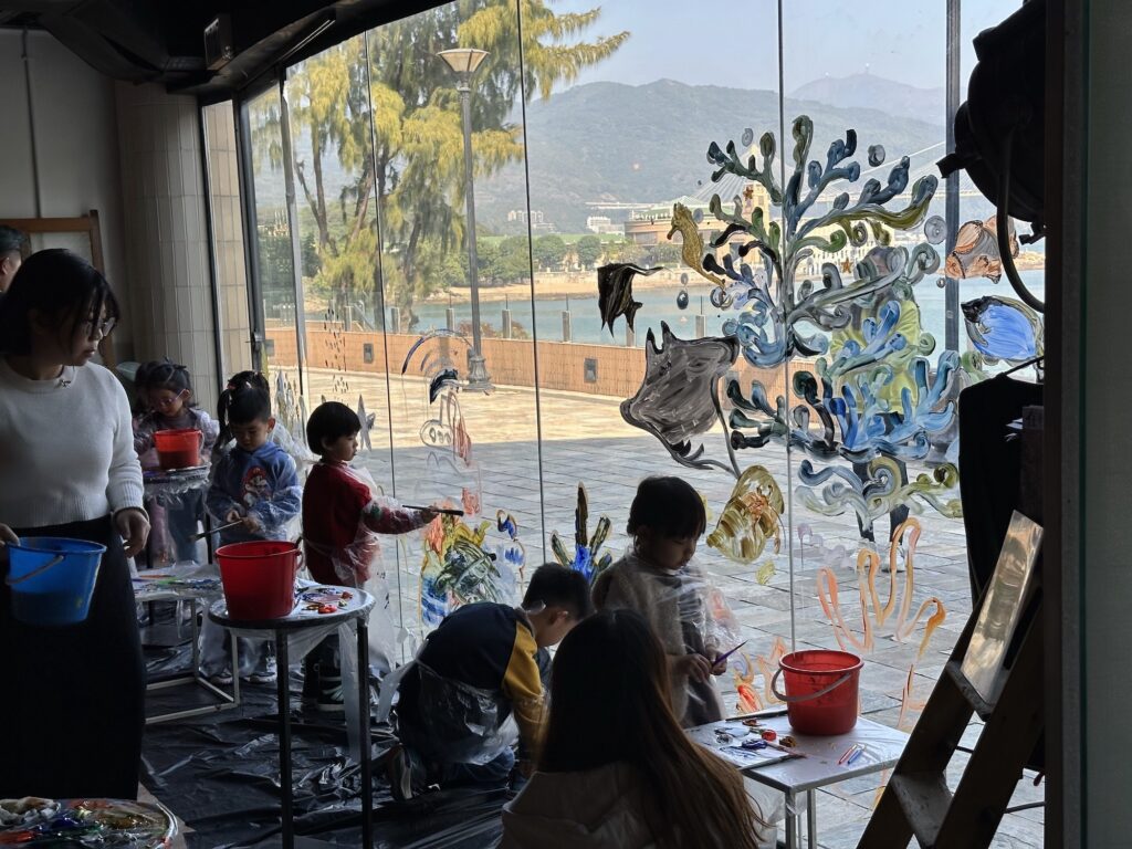 2024年12月30日 (一) X'mas Glass Painting Workshop - Ma Wan SOL Committee ...